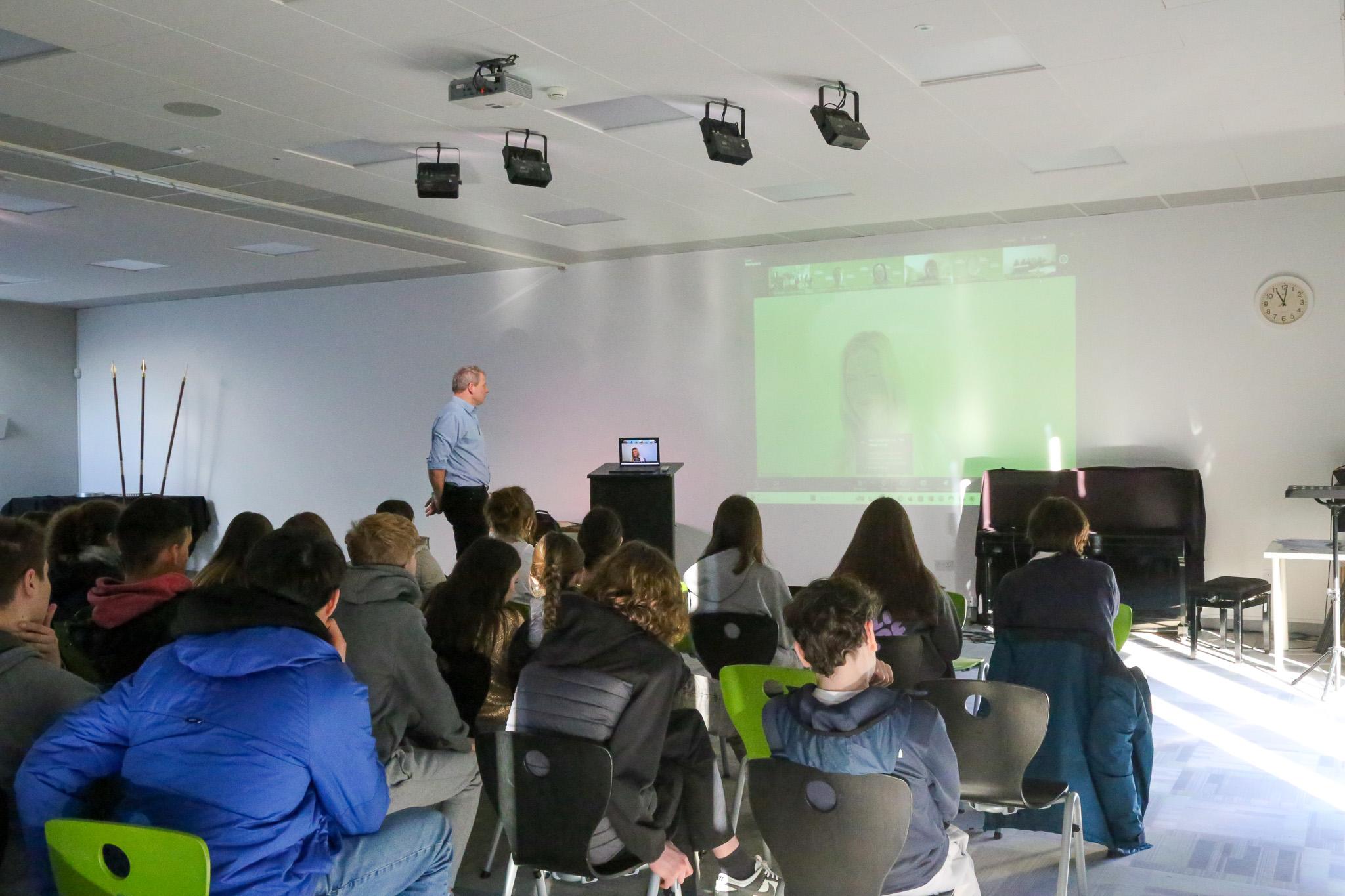 Eurocampus Dublin EU / MUN club students meet MEP Cynthia Ní Mhurchú - St. Kilian's German ...